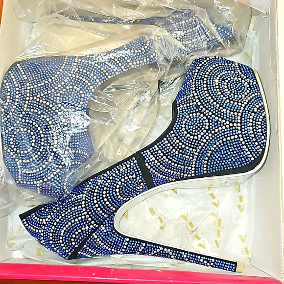 Shoes | Yang 16 Alba Shoe Beautiful Blue And Black Silver Bling | Poshmark